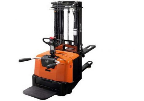 Apiladores eléctricos Raymond-RRS30 – Autoelevadores OESTE